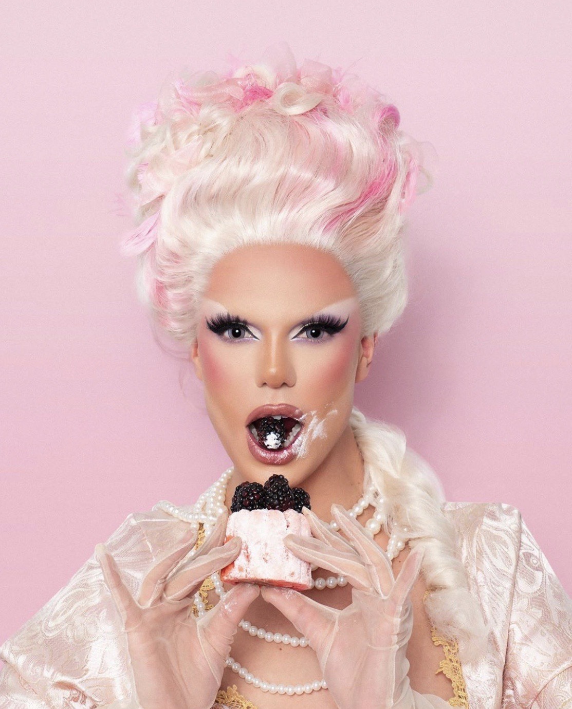 Zeitgeistworld » Nicky Doll (RuPaul’s Drag Race Season 12)